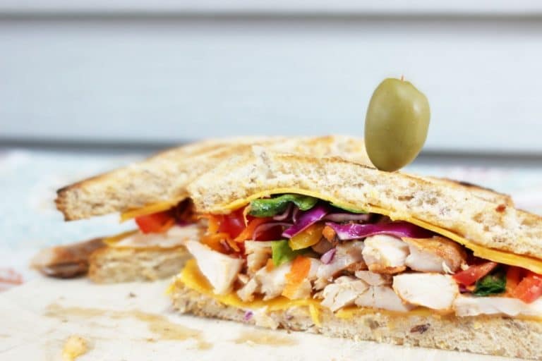 Pollo Ranchero y Ensalada de Repollo: Al Plato y Sandwich - Mama XXI